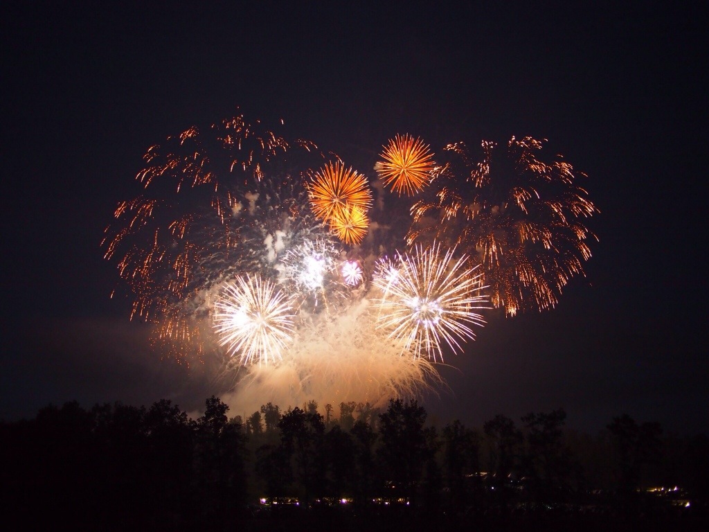 Big bang theory: Expert reveals 2 key elements of world-class fireworks ...