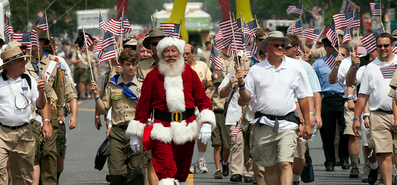 16 holiday parade safety tips for Scouts
